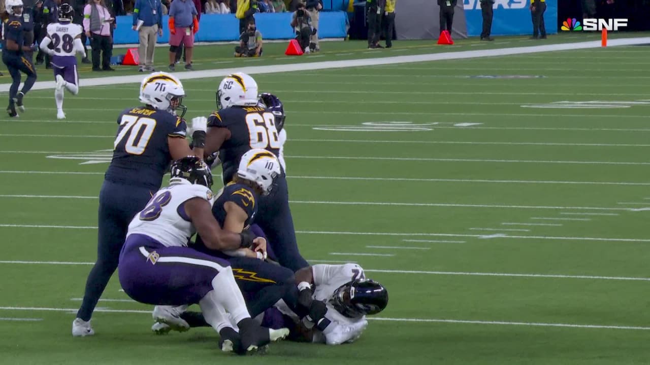 Baltimore Ravens defensive lineman Travis Jones sacks Los Angeles ...