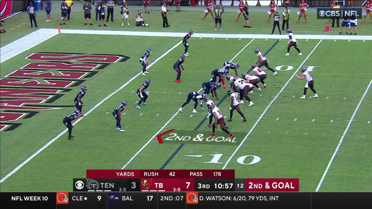 Tampa Bay Buccaneers wide receiver Mike Evans drops would-be 7-yard TD ...