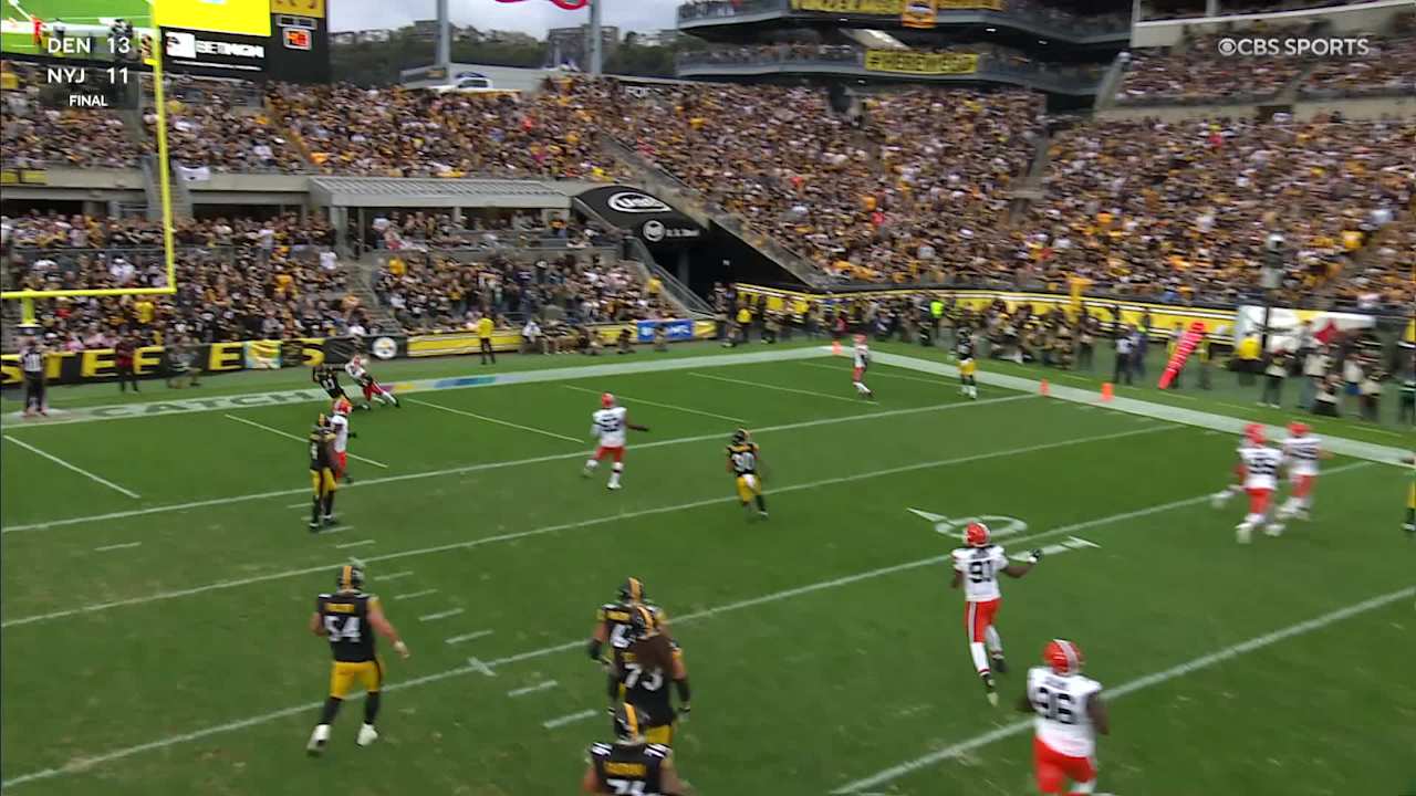 Can't-Miss Play: Pittsburgh Steelers quarterback Aaron Rodgers' tight ...
