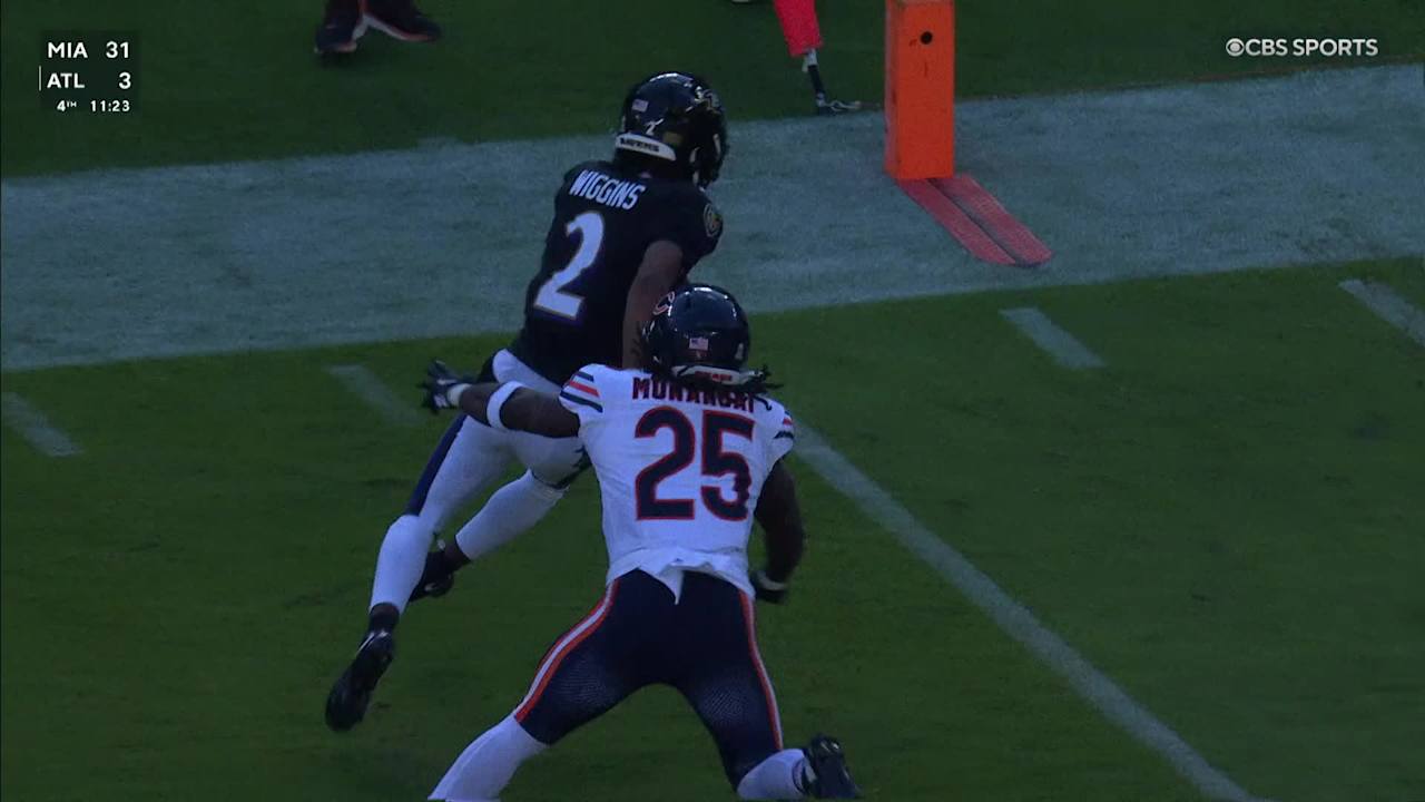 Baltimore Ravens cornerback Nate Wiggins undercuts Chicago Bears wide ...