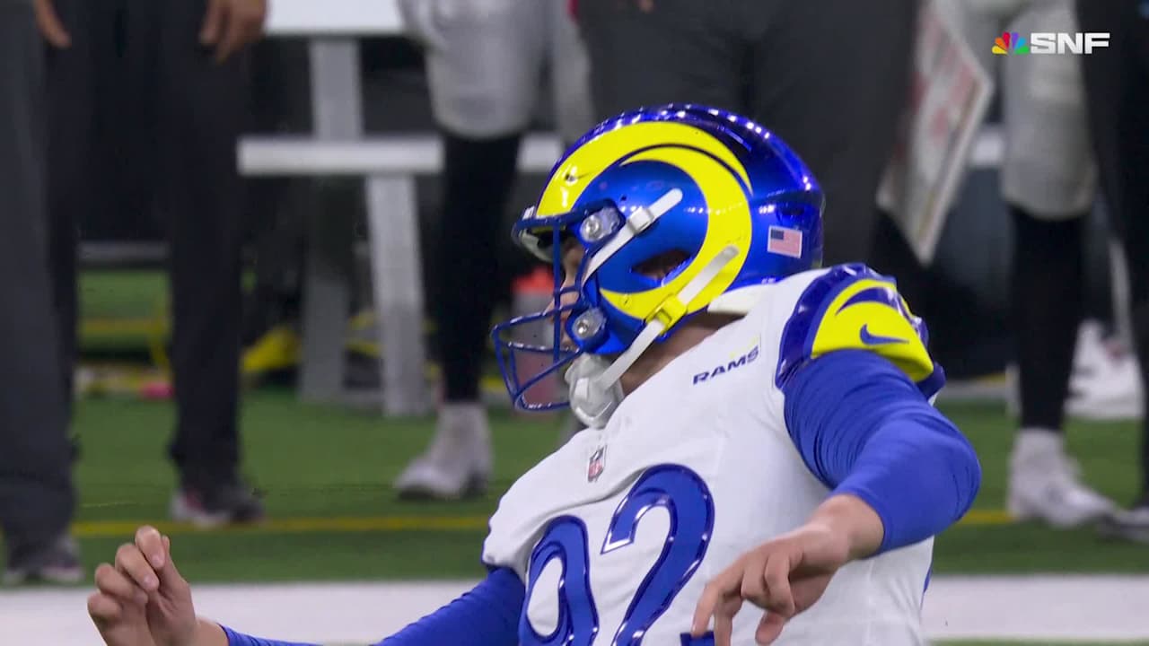 Los Angeles Rams kicker Harrison Mevis, a.k.a 'The Thiccer Kicker ...