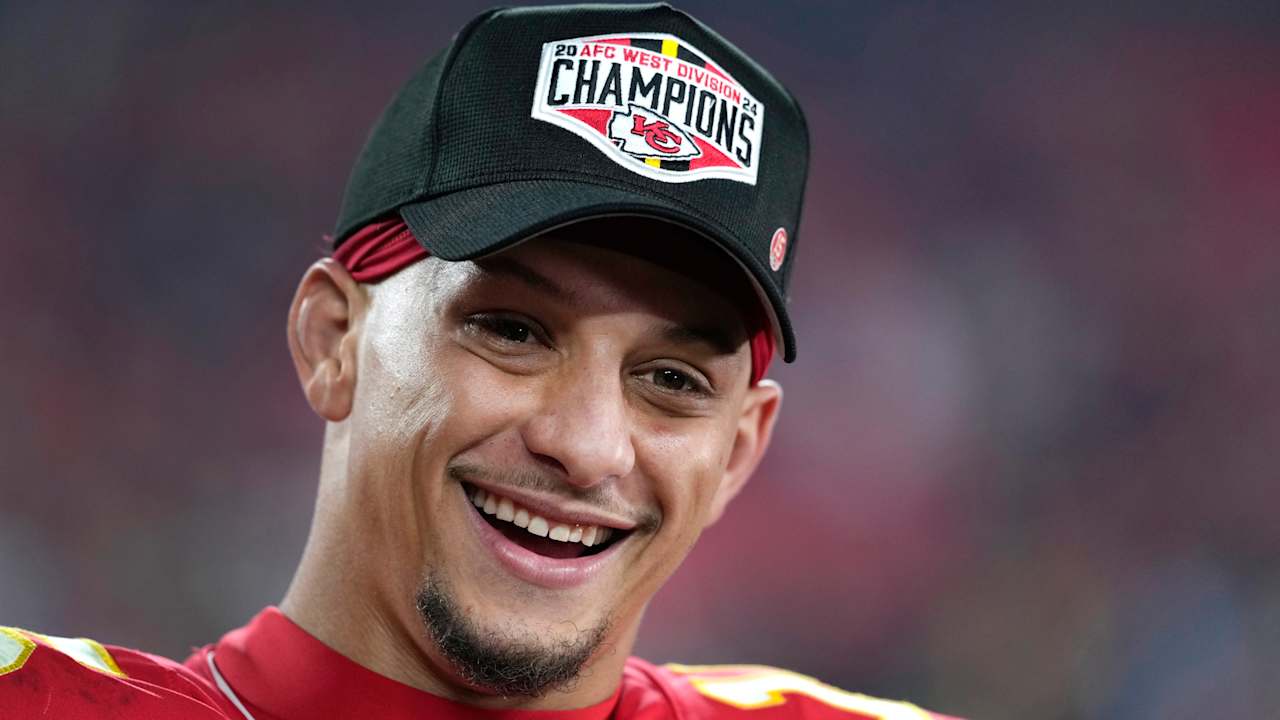 Chiefs win ninth consecutive AFC West title after win over Chargers