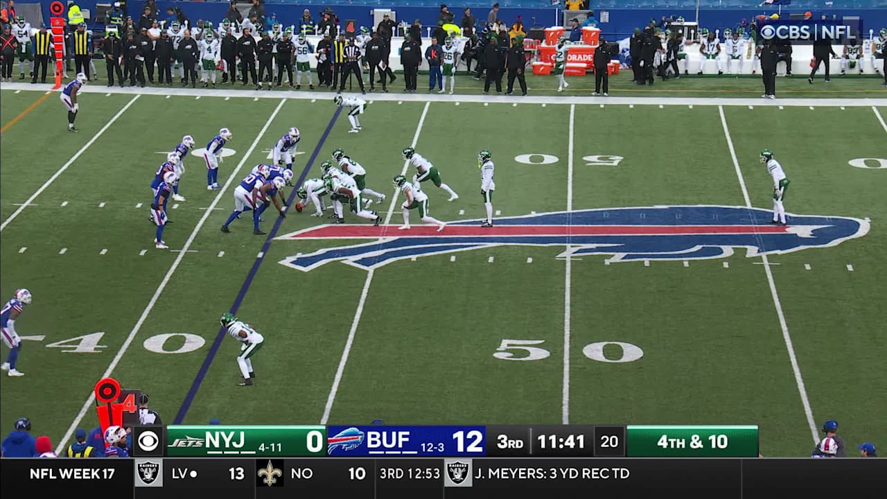 New York Jets punter Thomas Morstead places 41-yard punt to 1-yard line