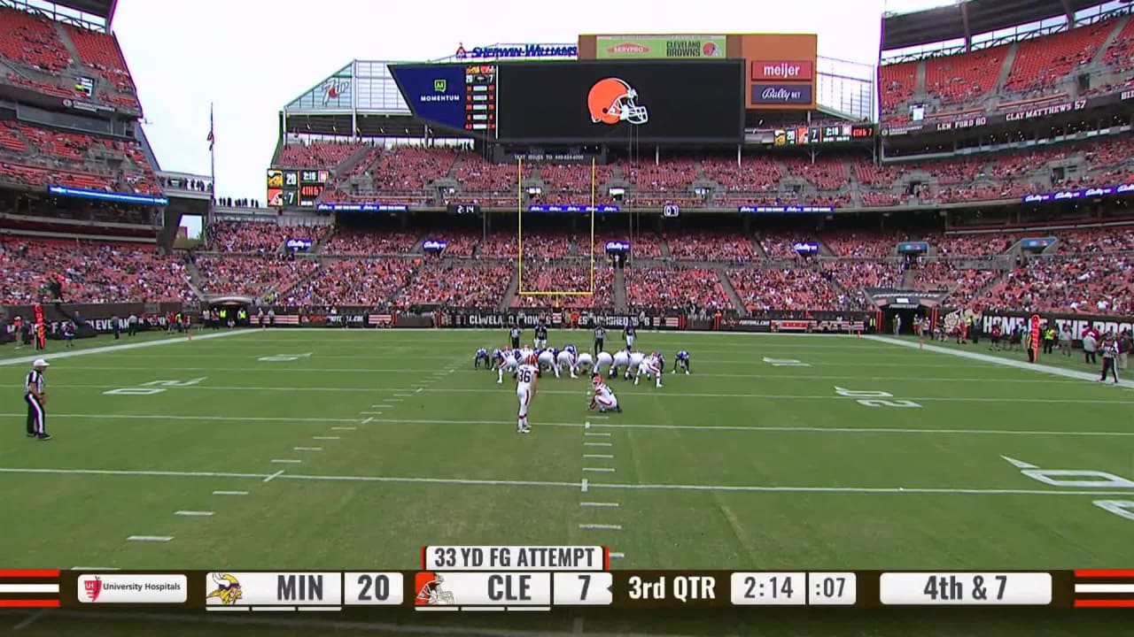 Cleveland Browns kicker Cade York drains 33-yard field goal late in ...