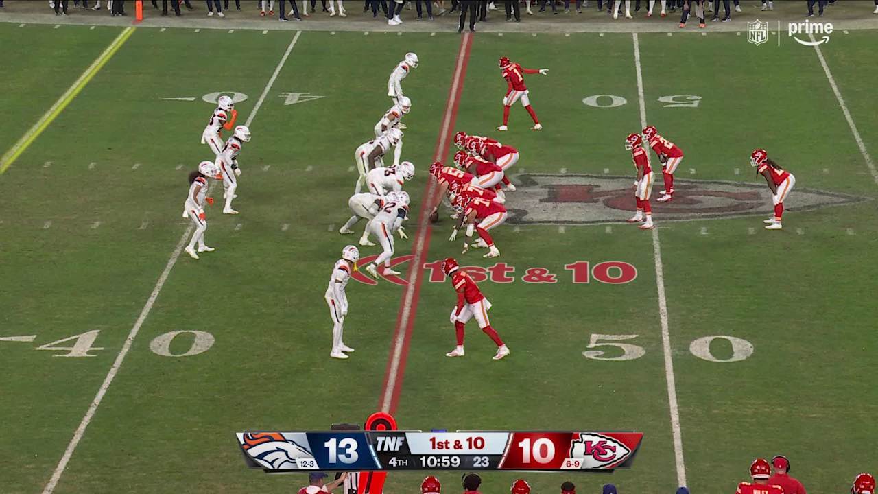 Kansas City Chiefs quarterback Chris Oladokun's scramble drill earns applause from Chiefs ...
