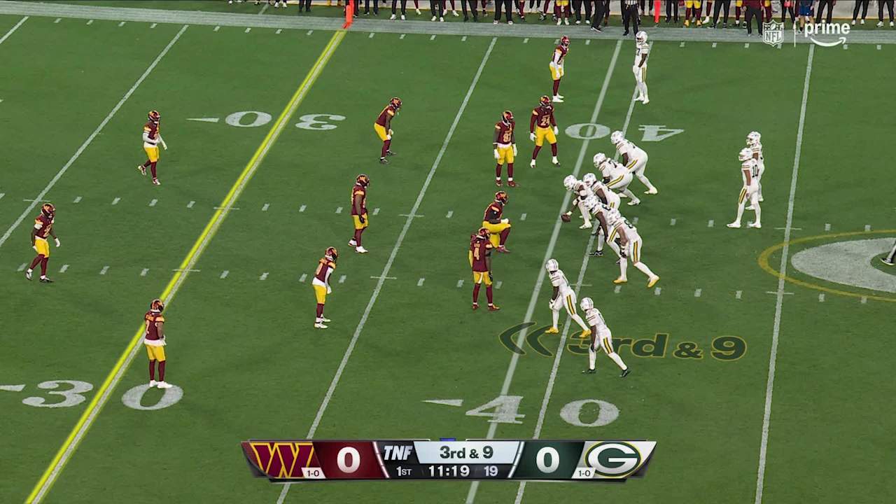 Green Bay Packers quarterback Jordan Love's 39-yard touchdown launch to ...