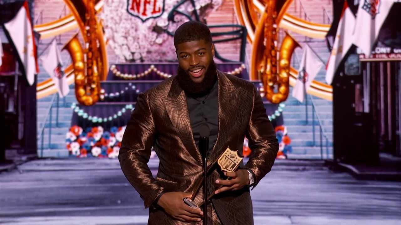 Los Angeles Rams linebacker Jared Verse wins 2024 AP Defensive Rookie ...