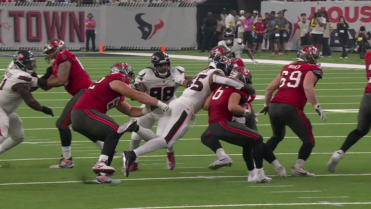 Houston Texans defensive end Danielle Hunter's blind-side sack of Tampa ...
