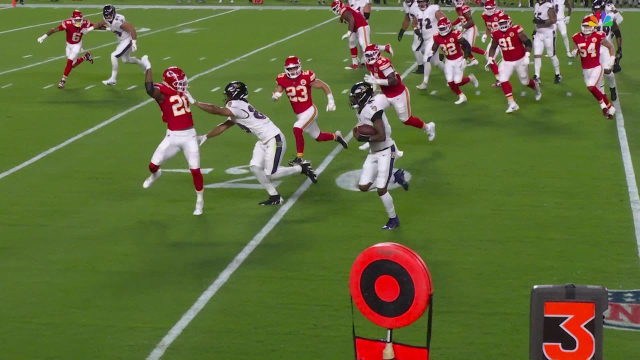 Baltimore Ravens enter red zone via quarterback Lamar Jackson's 11-yard ...