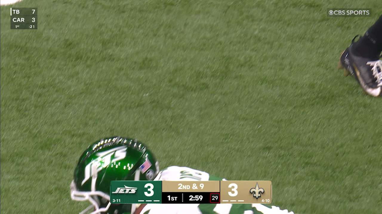 Quarterback Tyler Shough's 20-yard connection with wide receiver Chris ...