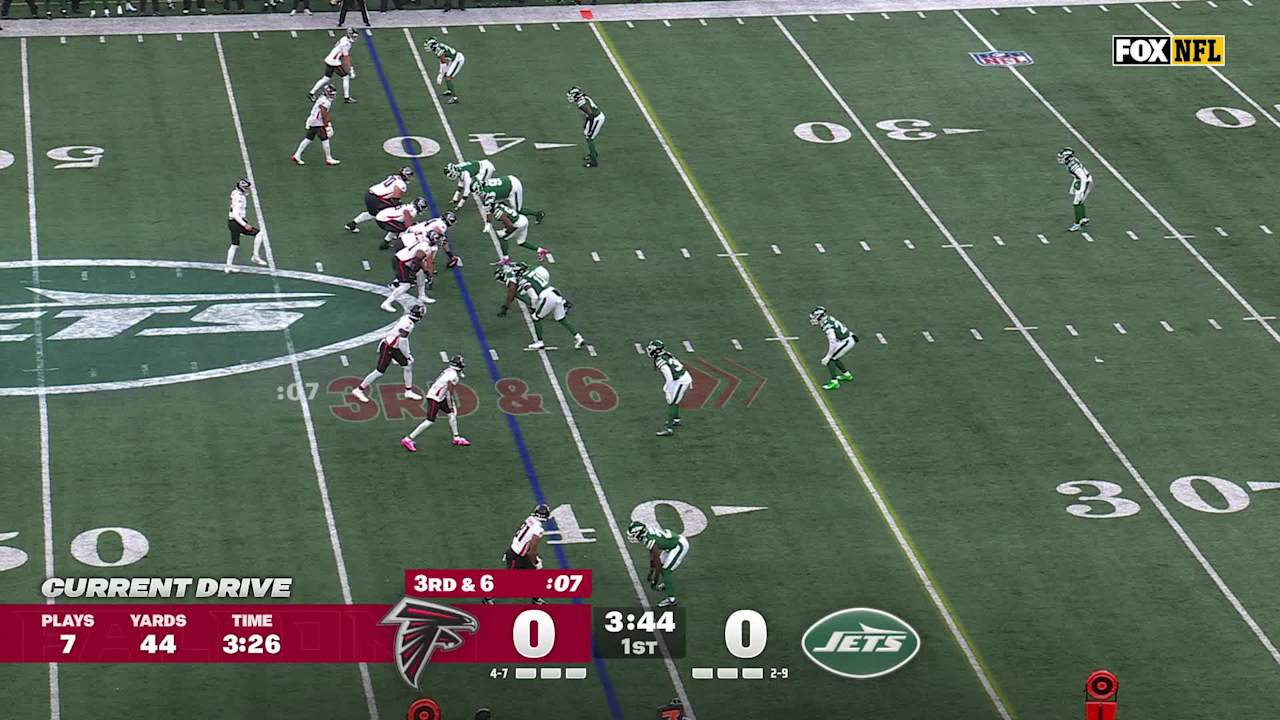 New York Jets defensive end Micheal Clemons' first sack of 2025 comes ...