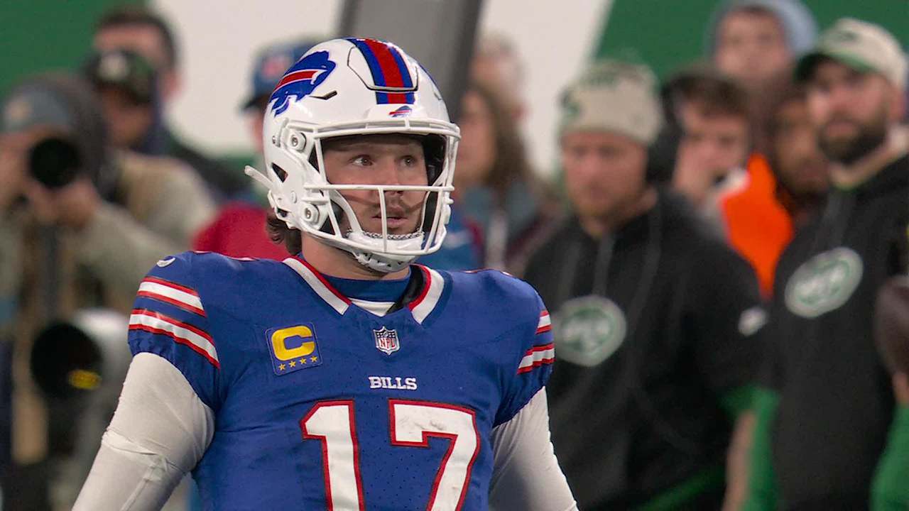 Buffalo Bills quarterback Josh Allen calls game on first-down pickup ...
