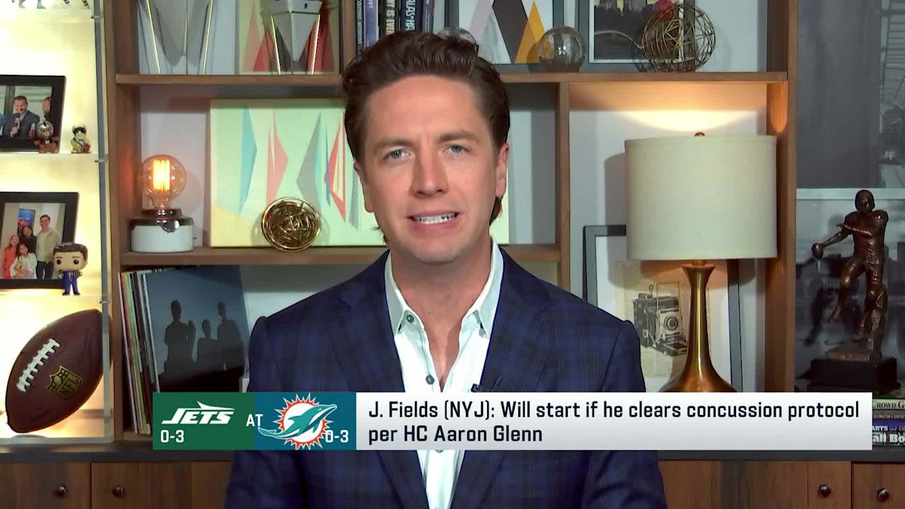 NFL media insider Tom Pelissero on New York Jets quarterback Justin Fields 'still under ...