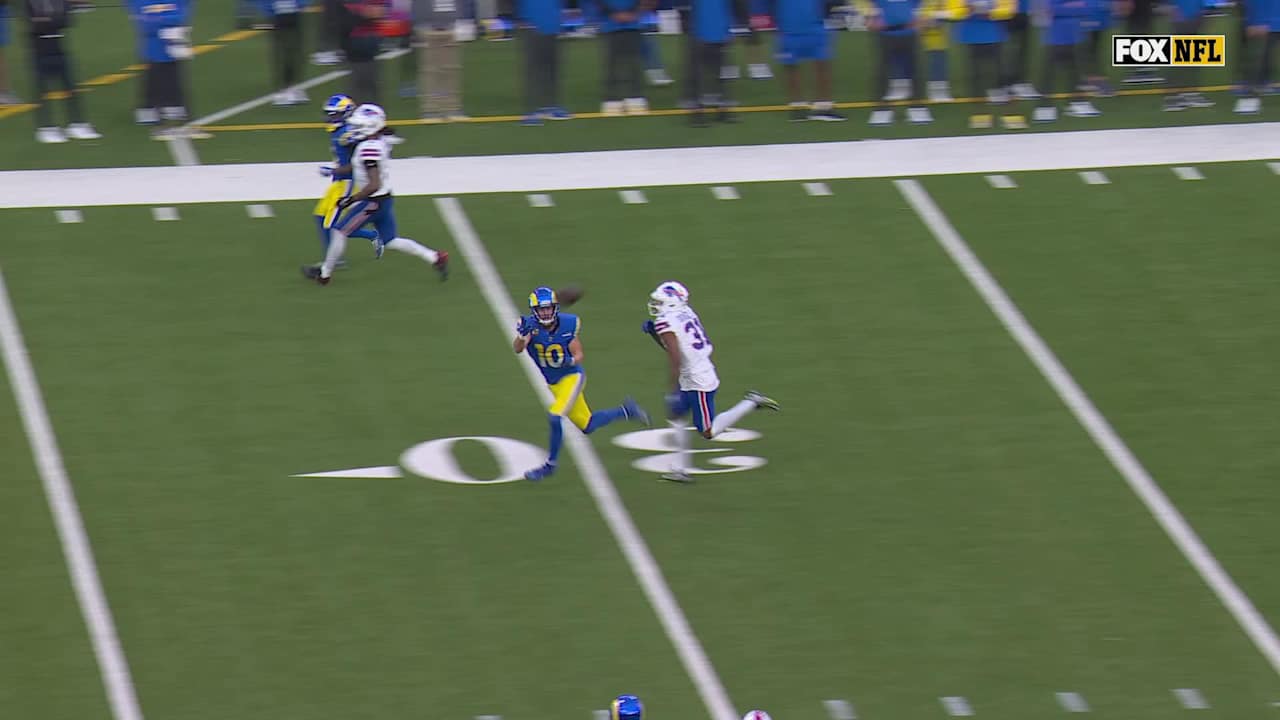 Los Angeles Rams quarterback Matthew Stafford's 38-yard dime to wide ...