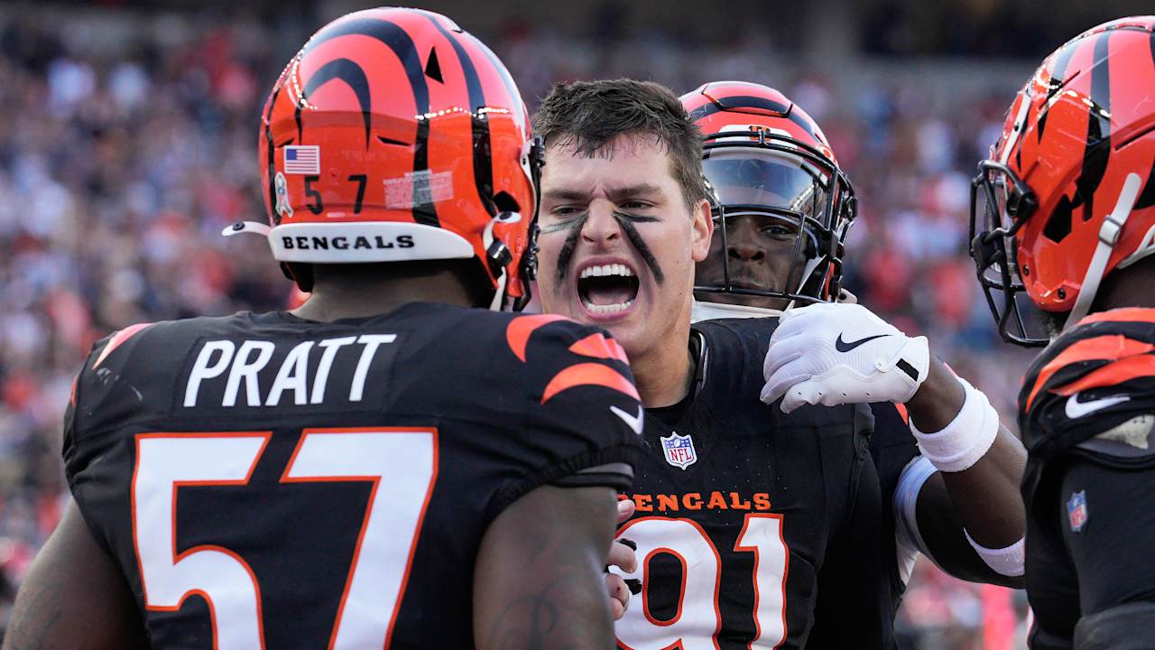 NFL Fantasy 2024 Start 'Em, Sit 'Em: Defenses for Week 16