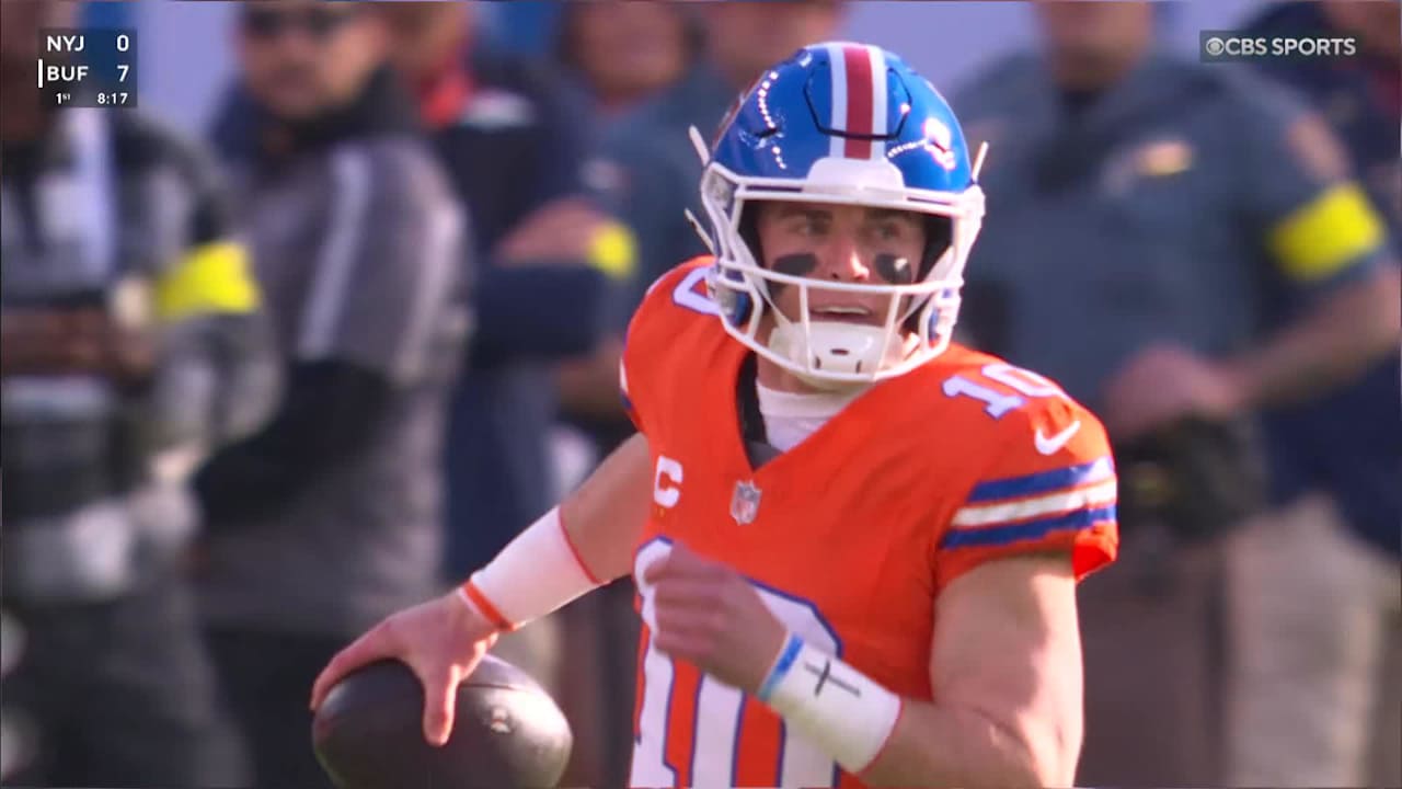 Denver Broncos quarterback Bo Nix gallops into Los Angeles Chargers ...