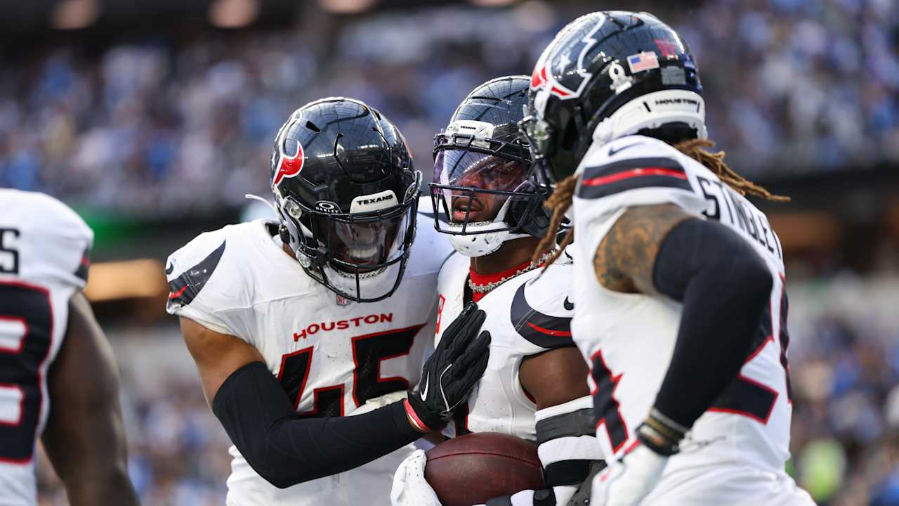 Texans' defense swarms Chargers after offense's fast start in playoff ...