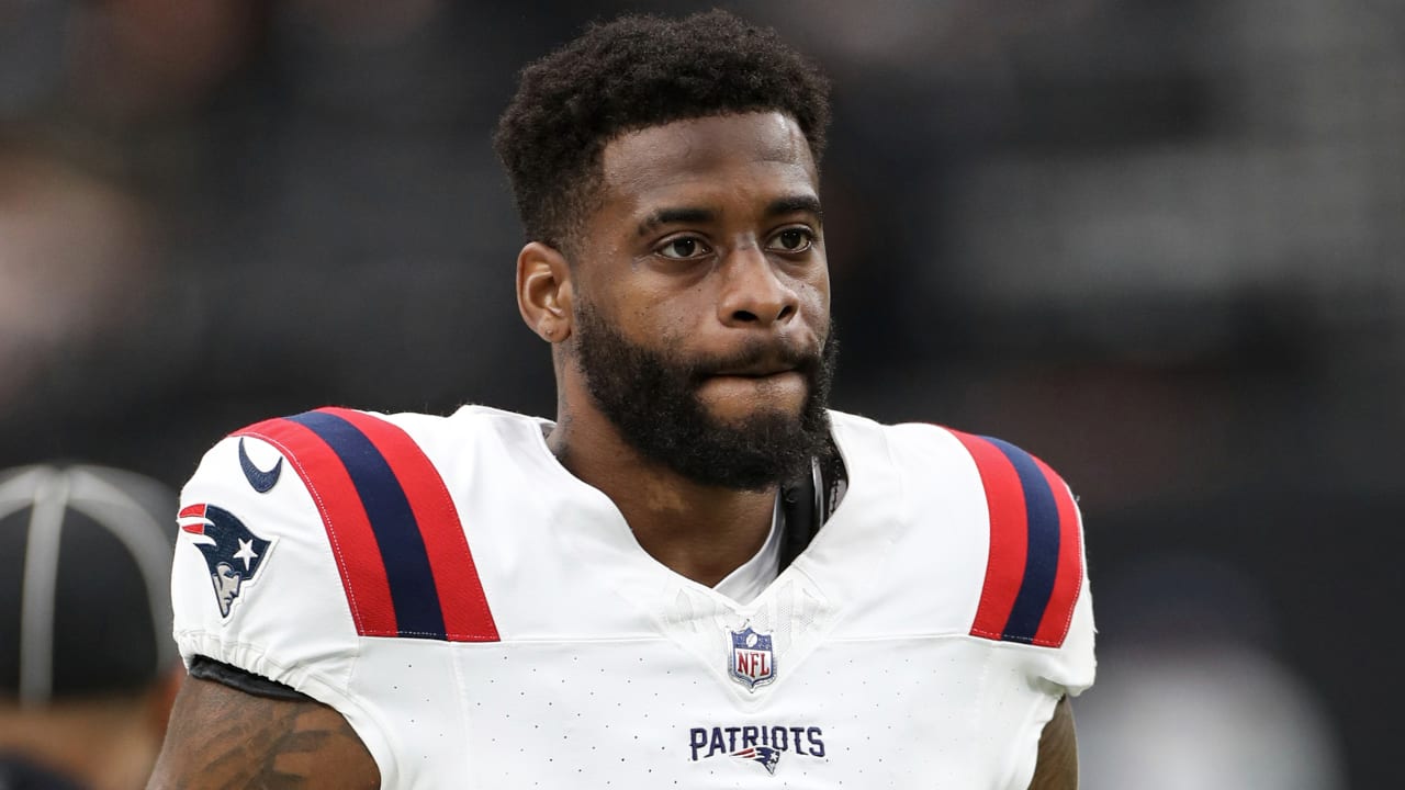 Wide receiver DeVante Parker announces retirement two months after signing with Eagles