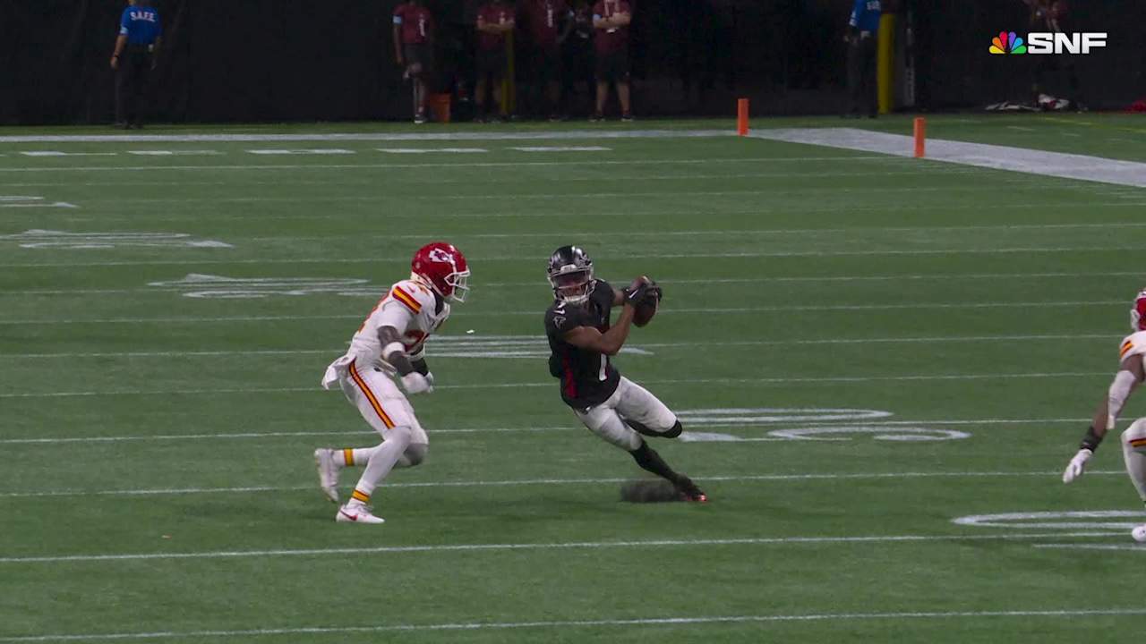Atlanta Falcons wide receiver Darnell Mooney's shifty route sets up a ...