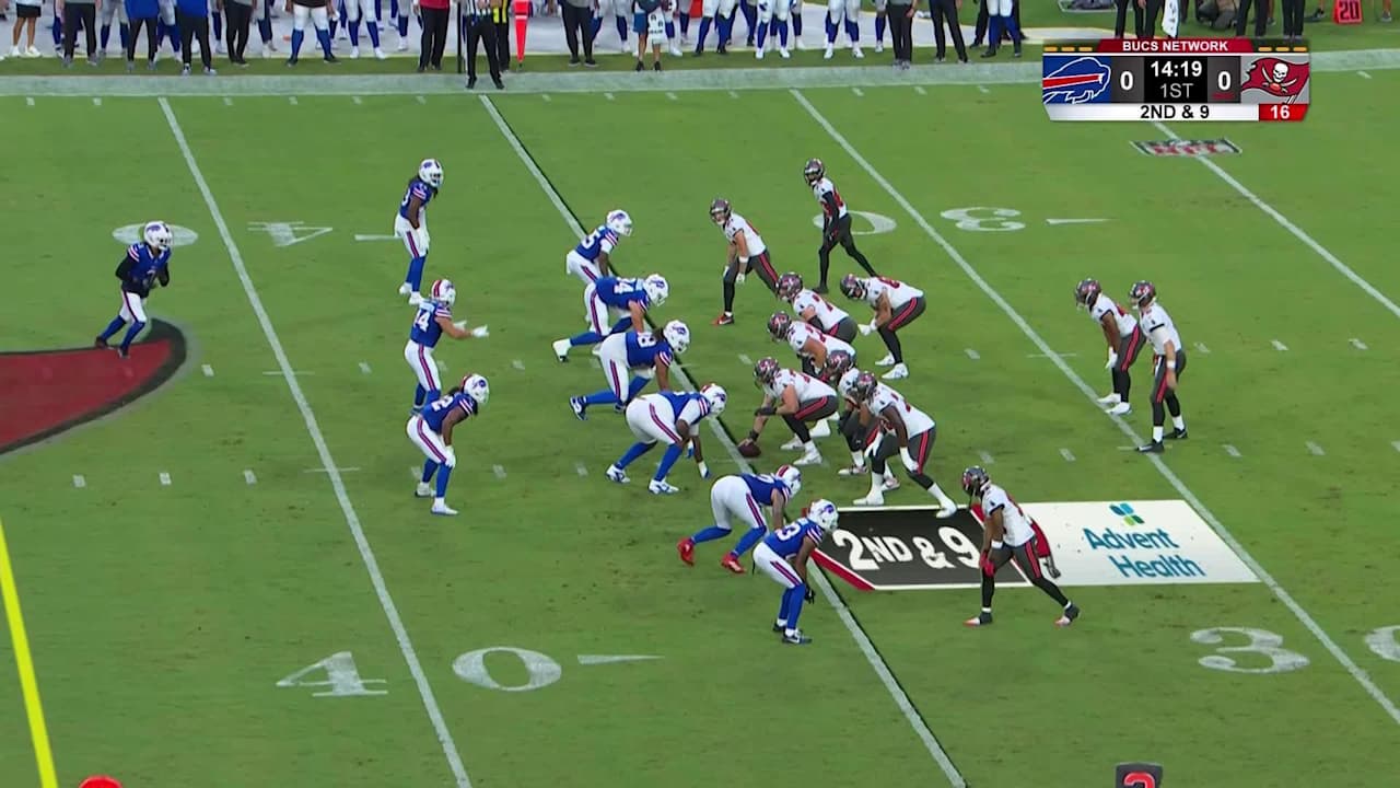 Tampa Bay Buccaneers wide receiver Ryan Miller hauls in the 14-yard ...