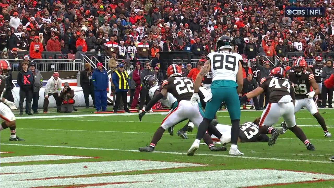 Jacksonville Jaguars running back Travis Etienne's effort TD awarded ...