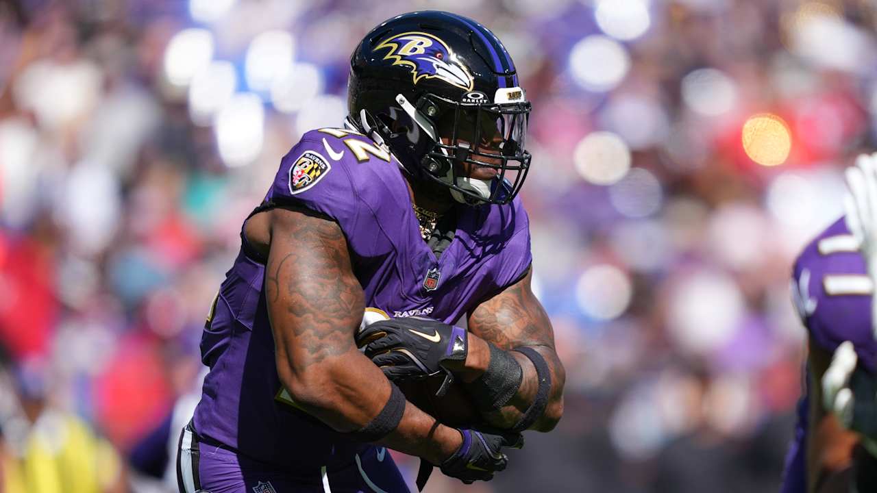Ravens RB Derrick Henry scores 110th rushing touchdown, tying Hall of ...
