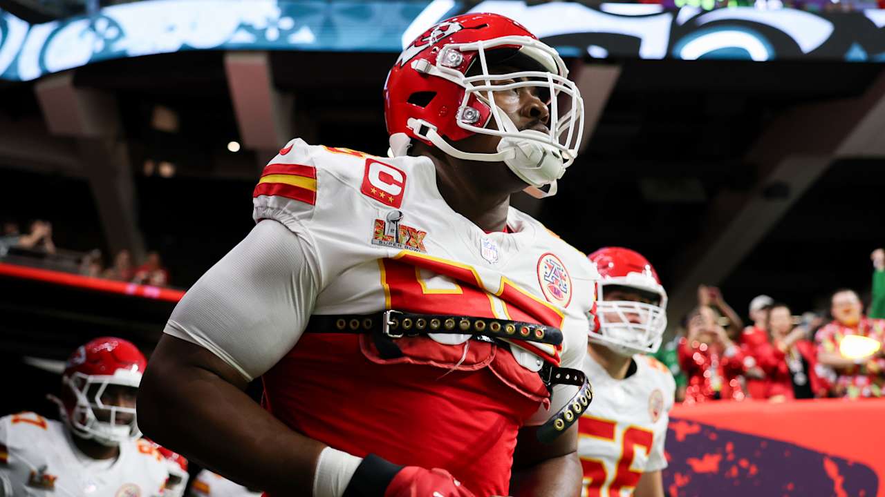 NFL news roundup: Chiefs DL Chris Jones suffers knee injury in Super ...