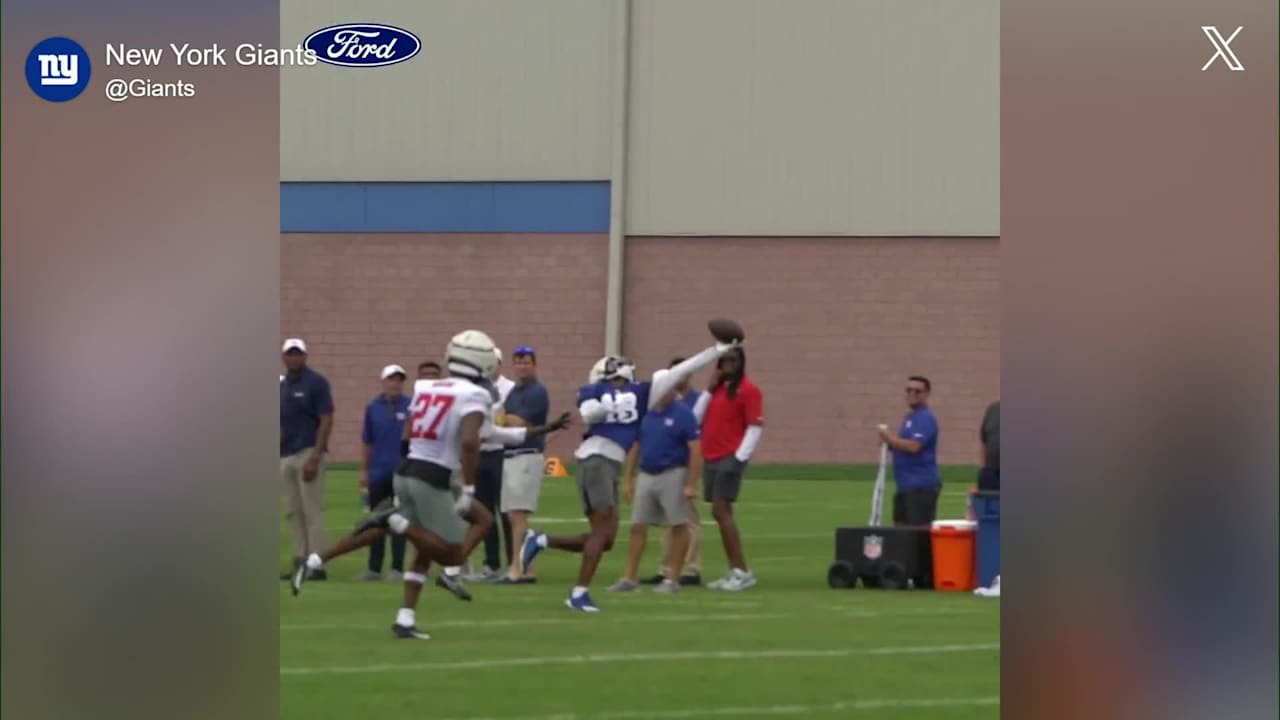 New York Giants wide receiver Darius Slayton makes one-handed catch of ...