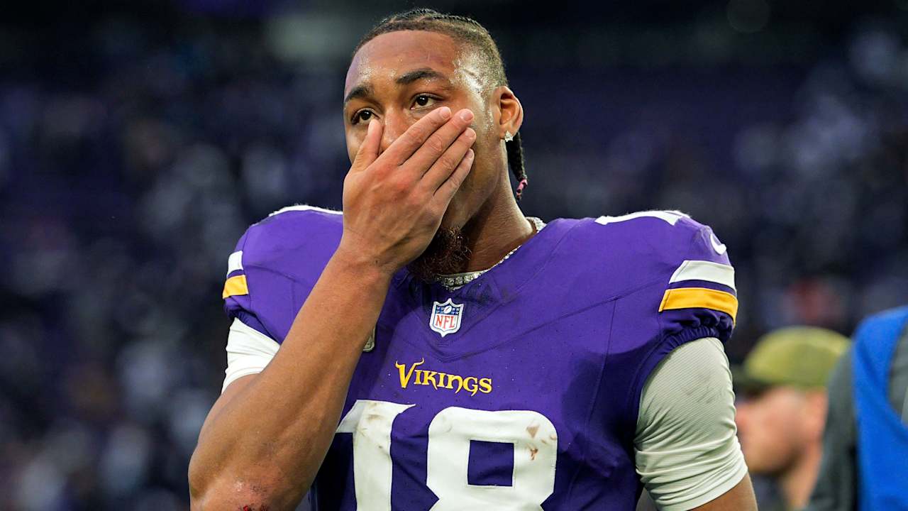 Justin Jefferson aiming to get back to 'savage mode' to save Vikings ...