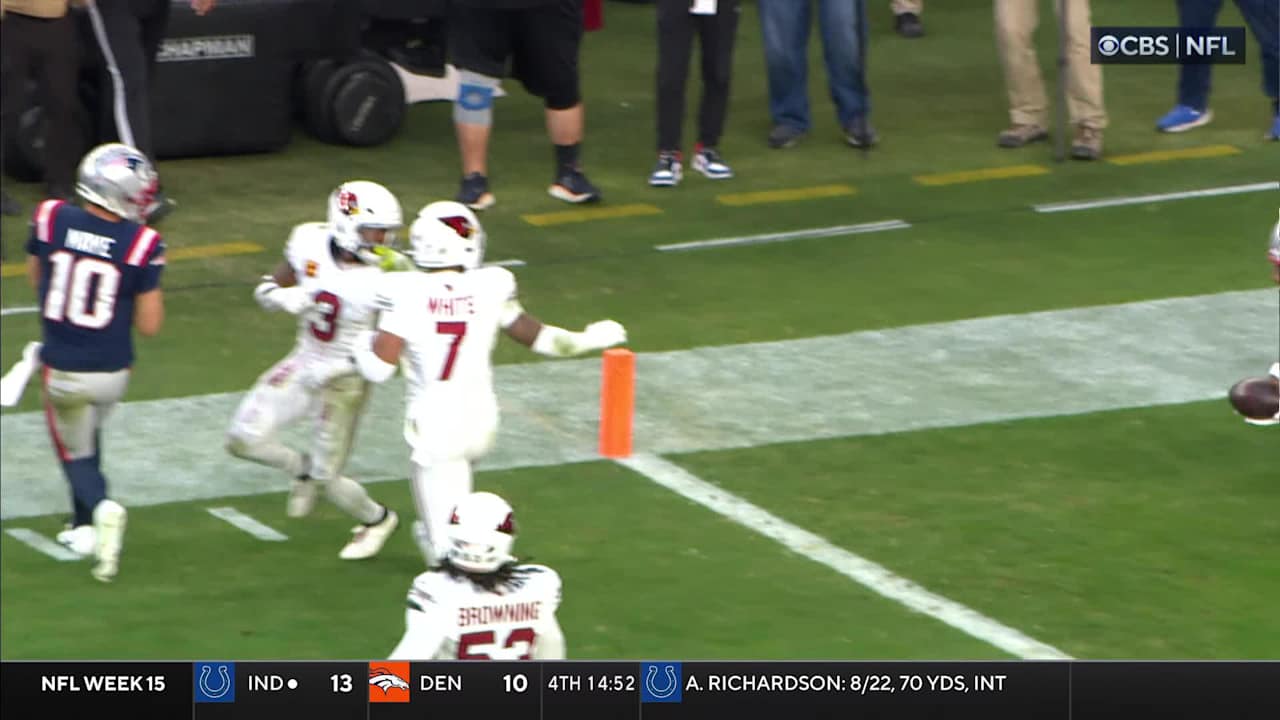 New England Patriots rookie quarterback Drake Maye flees the pocket for ...