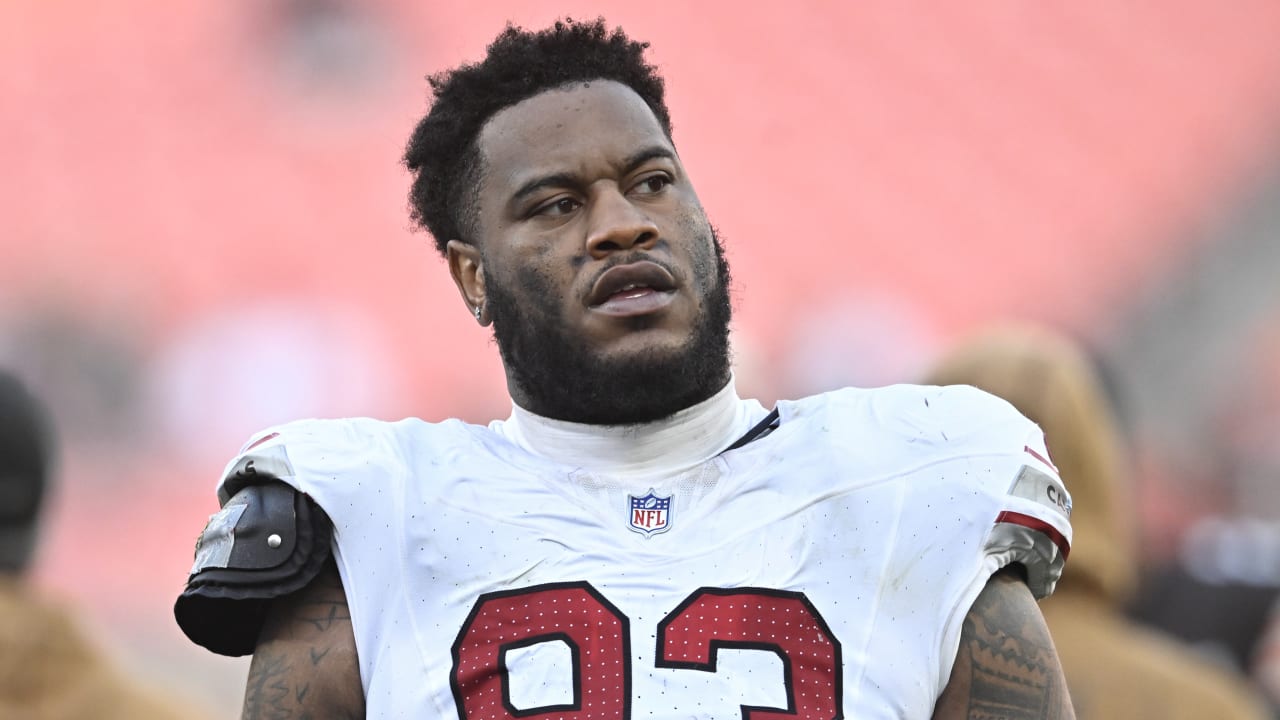 Walter Payton Man of the Year nominee Jonathan Ledbetter says 'it takes ...