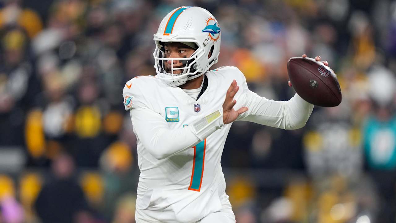 Mike McDaniel: Dolphins' passing attack 'not up to standard' in loss to ...
