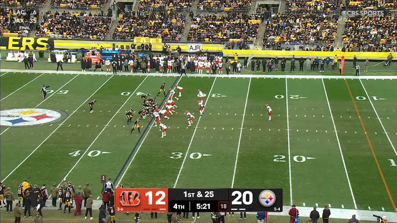 Pittsburgh Steelers running back Kenneth Gainwell's sweet one-handed ...