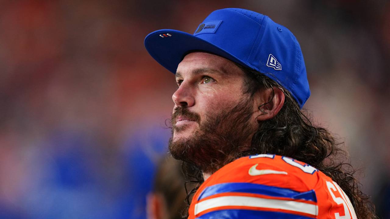 Broncos LB Alex Singleton reveals he had surgery for testicular cancer ...