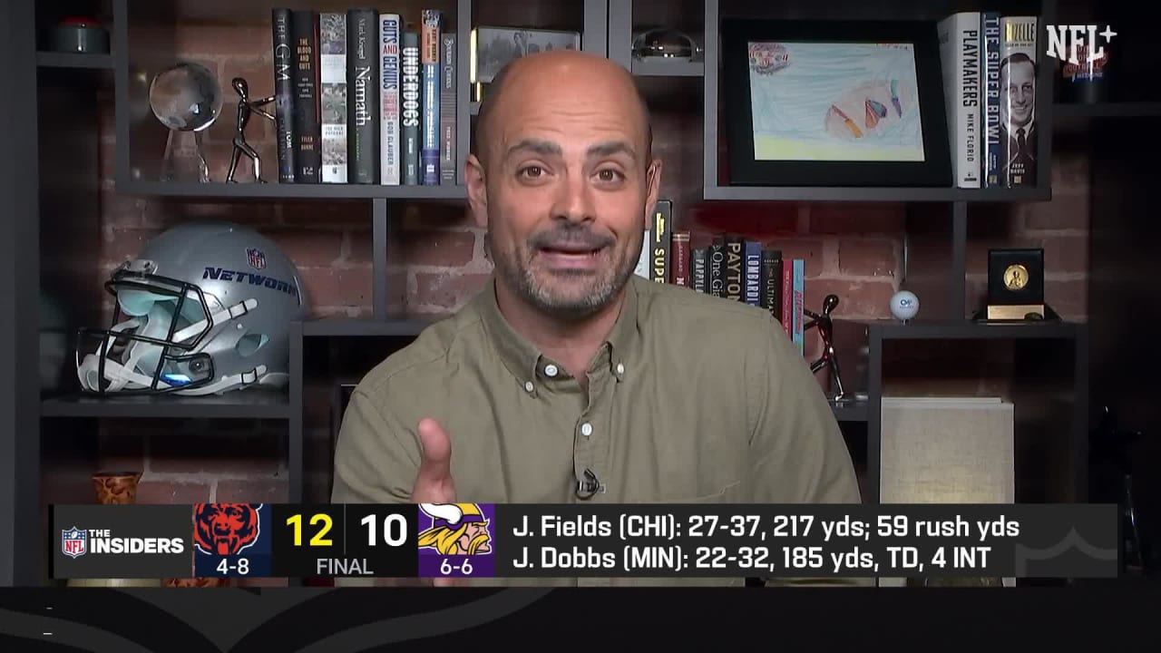 NFL Network insider Mike Garafolo: Chicago Bears quarterback Justin Fields still in that 'gray ...