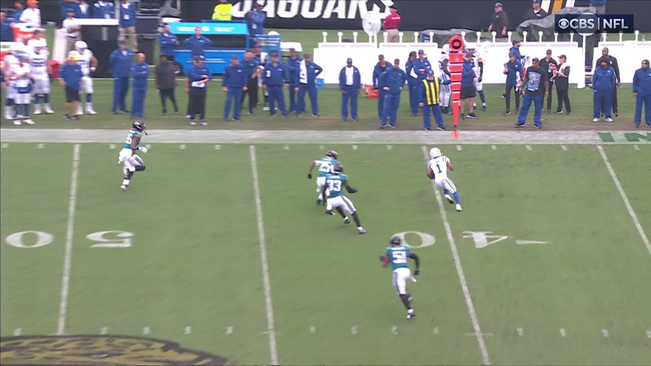 Indianapolis Colts quarterback Joe Flacco flicks it to wide receiver ...