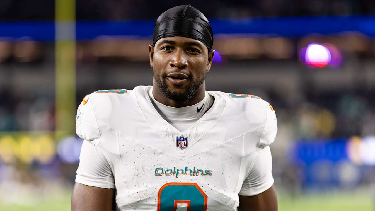 New Steelers TE Jonnu Smith on trade from Dolphins: 'Got to go where I ...