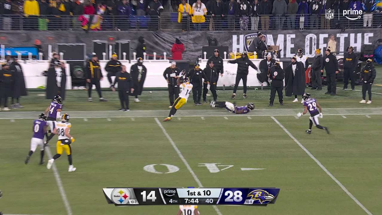 Pittsburgh Steelers wide receiver George Pickens' high-point catch goes ...
