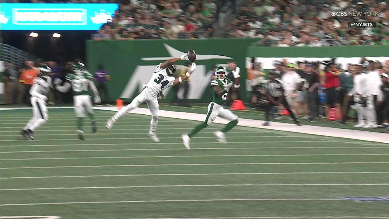 Can't-Miss-Play: Ballhawk INT! Philadelphia Eagles cornerback Parry ...