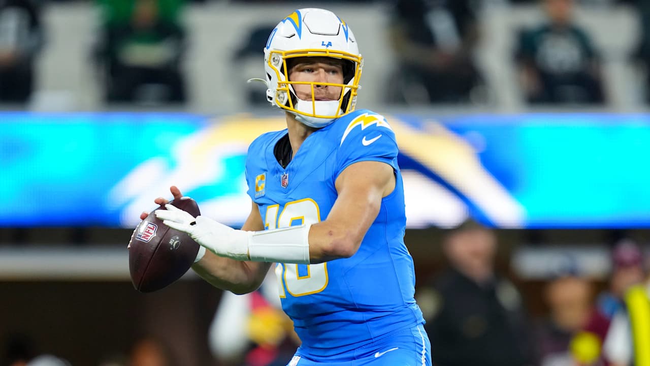 Chargers OC Mike McDaniel sets goal for QB Justin Herbert: 'Own the ...
