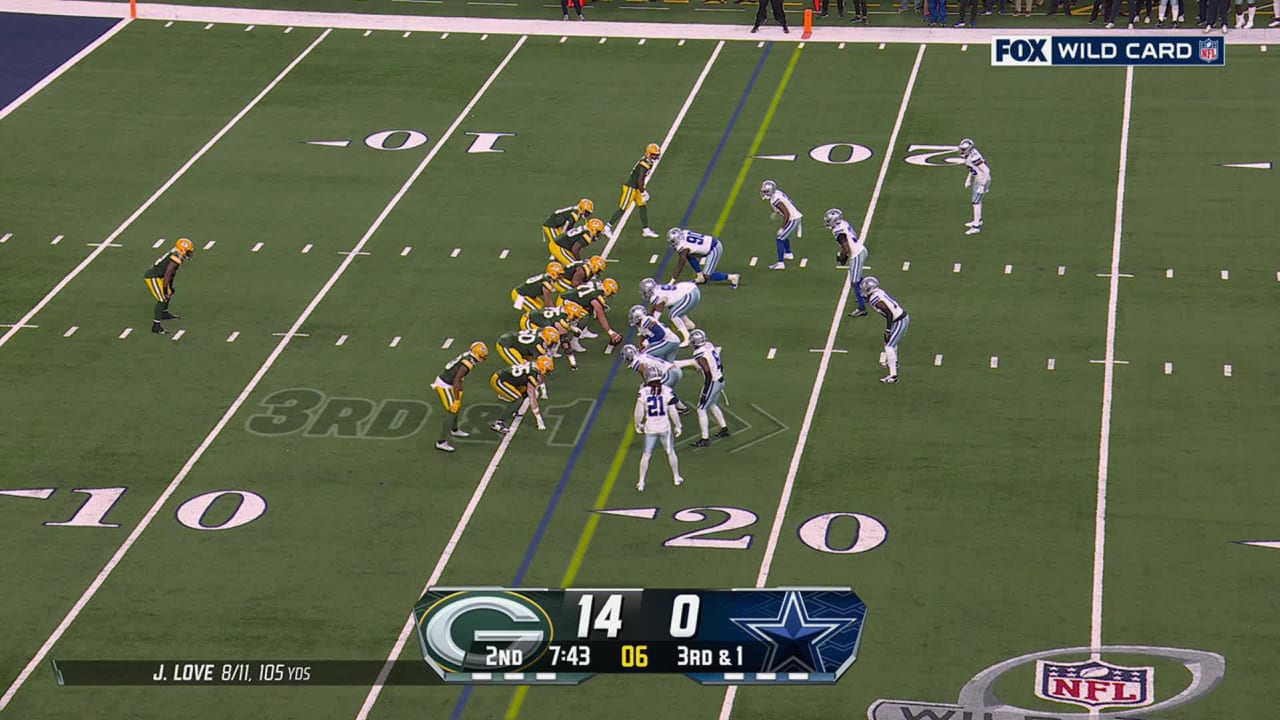 Green Bay Packers' play-action bootleg opens window for quarterback ...