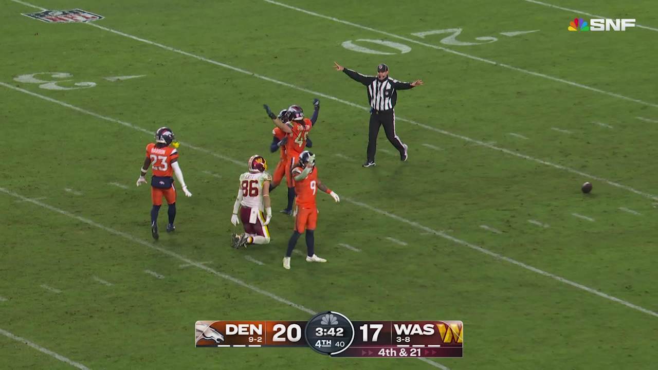 Denver Broncos linebacker Alex Singleton's CLUTCH deflection prevents ...