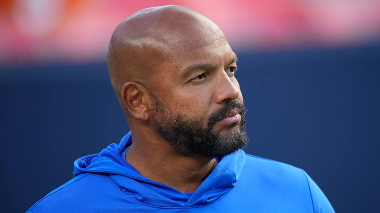 Falcons fire defensive coordinator Jimmy Lake after one season