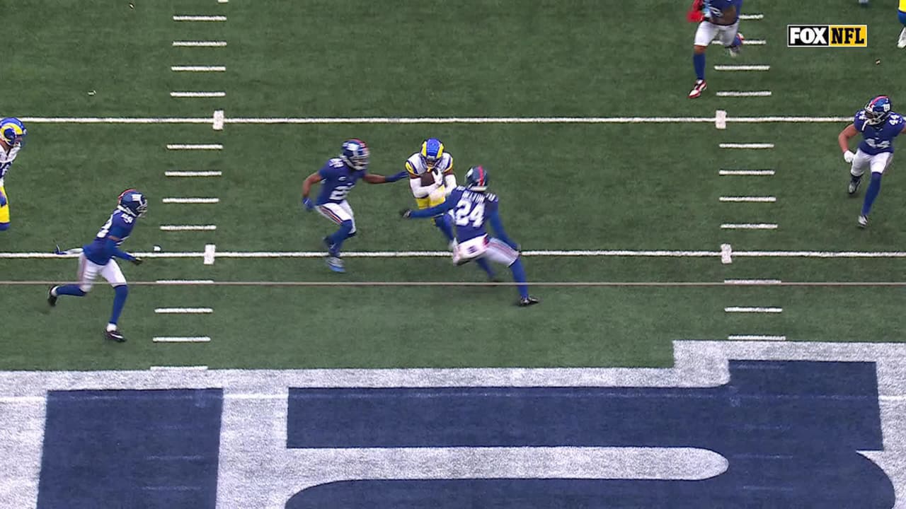 New York Giants cornerback Adoree' Jackson jars football loose from Los ...