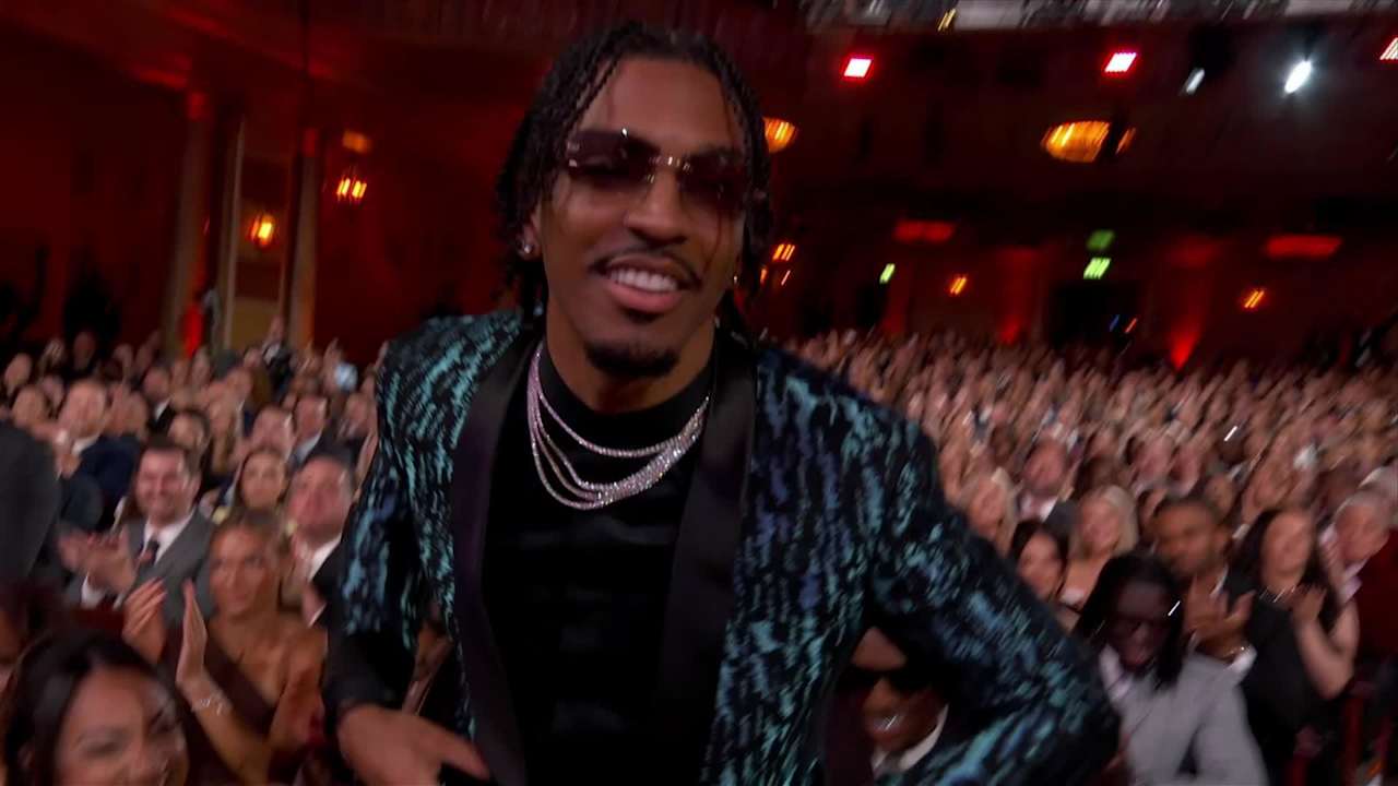 Washington Commanders quarterback Jayden Daniels wins 2024 AP Offensive Rookie of the Year