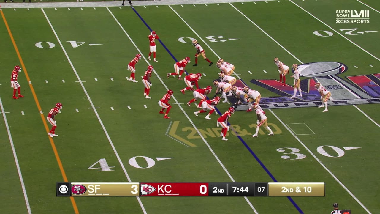 San Francisco 49ers wide receiver Deebo Samuel absorbs major contact on ...