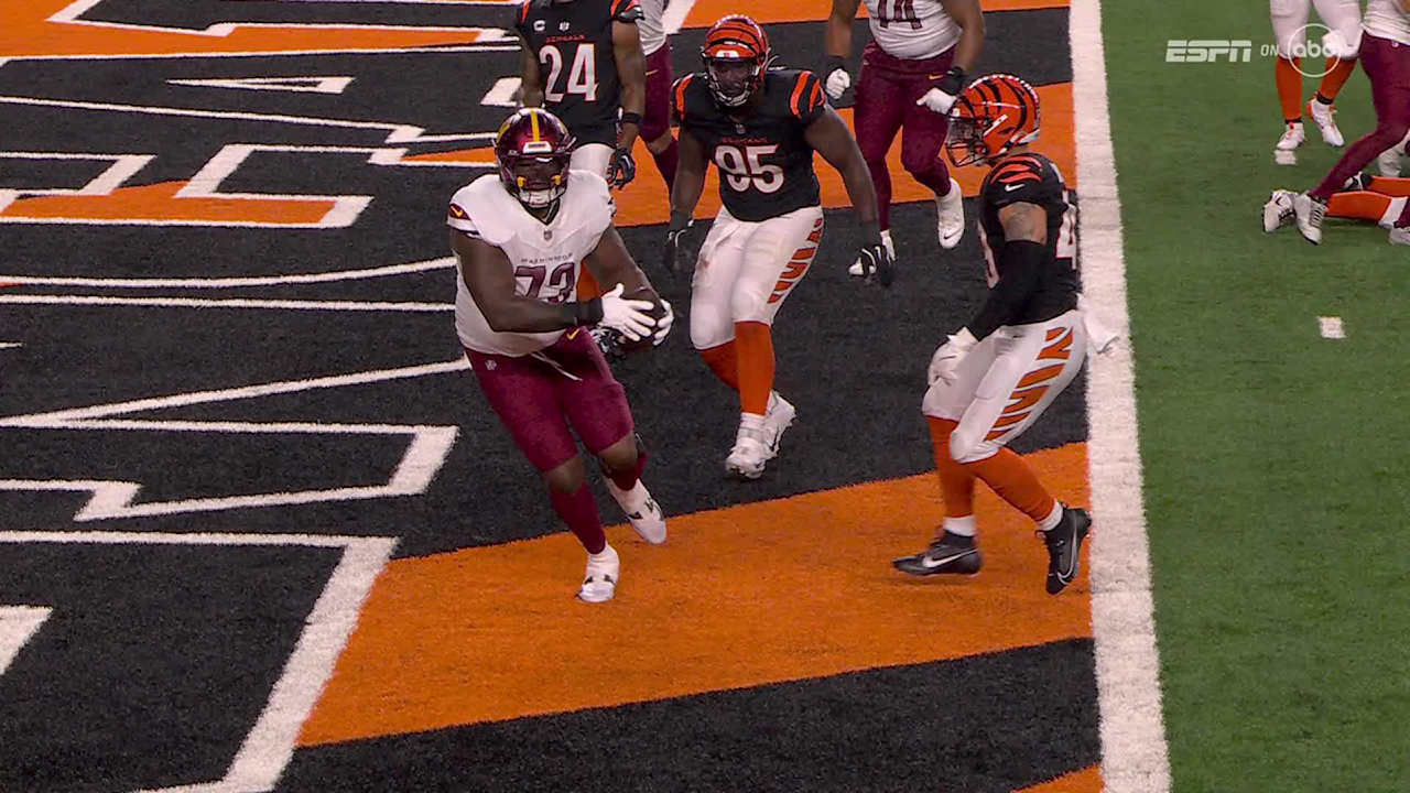 Washington Commanders quarterback Jayden Daniels' first NFL TD pass ...