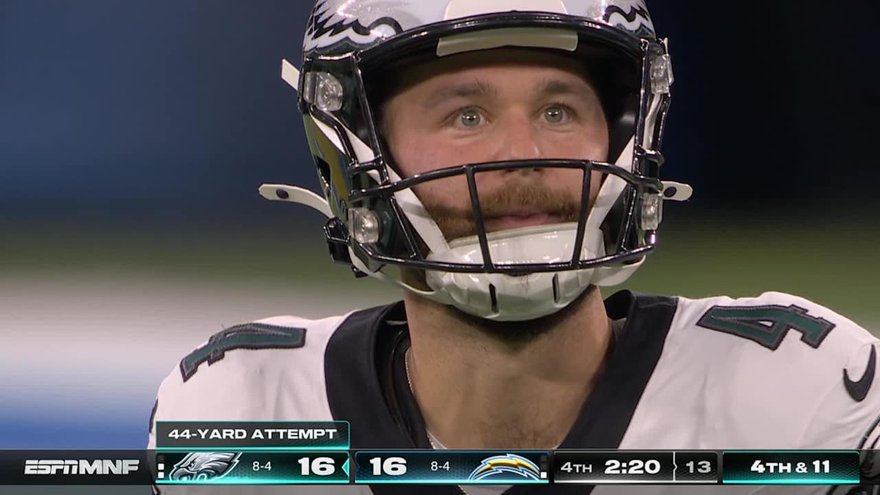 Philadelphia Eagles kicker Jake Elliott's 44-yard field goal gives ...