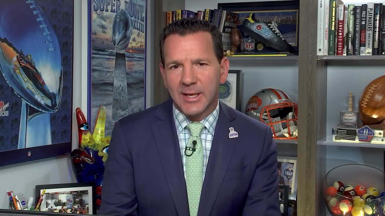 NFL Network Insider Ian Rapoport: New York Jets quarterback Aaron ...