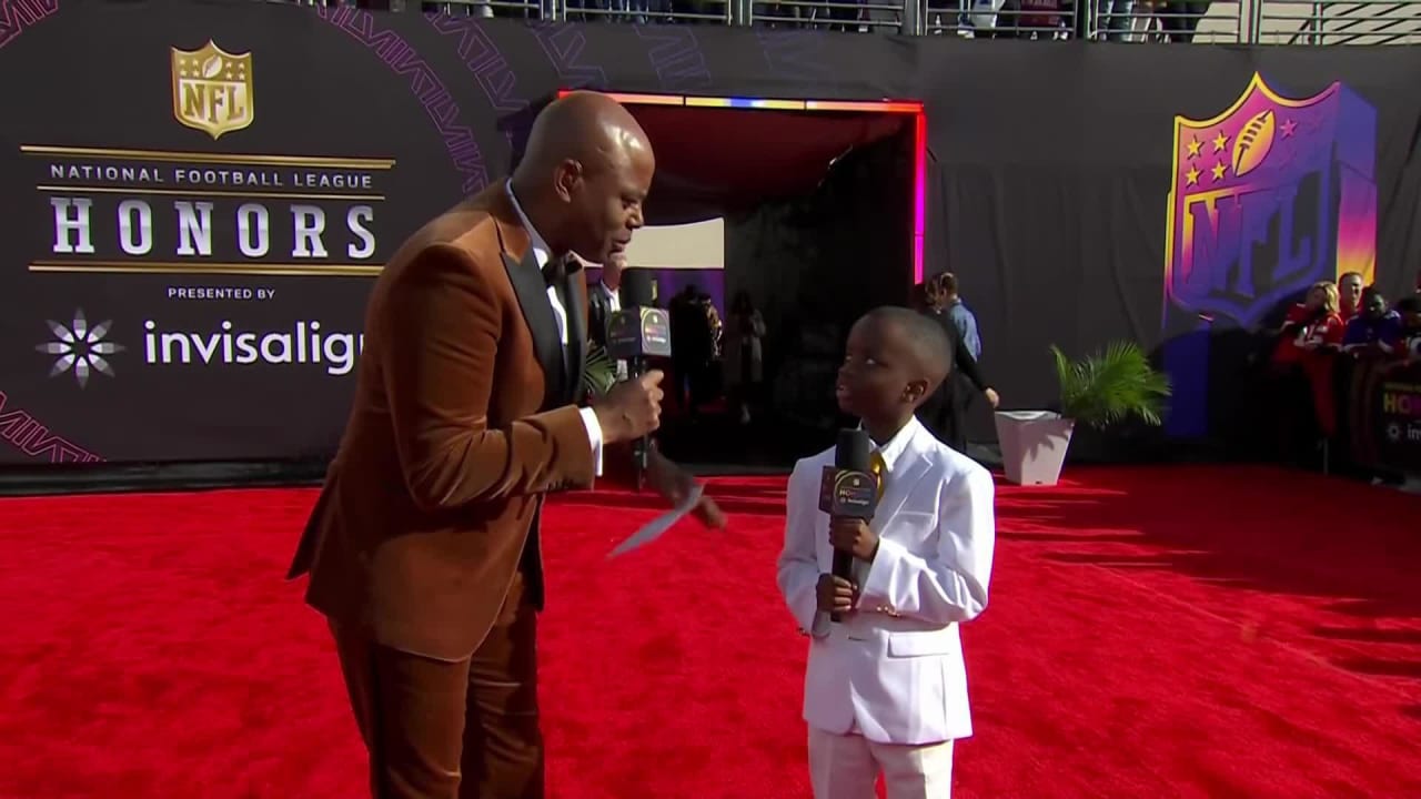 11-year-old reporter Jeremiah Fennell joins host Kevin Frazier at red ...